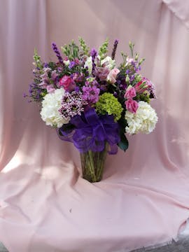 River Dell Flowers-Oradell Florist-Flower Delivery